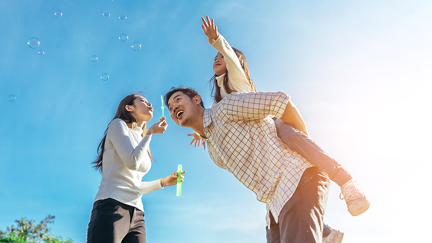 Cover For You and Your Family | Protection - HSBC MY Amanah